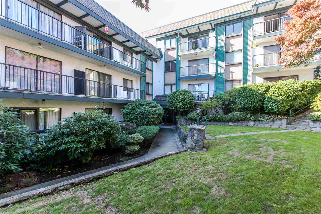 Empire Place | Team Vince Chan | Find Active Listings in This Condo
