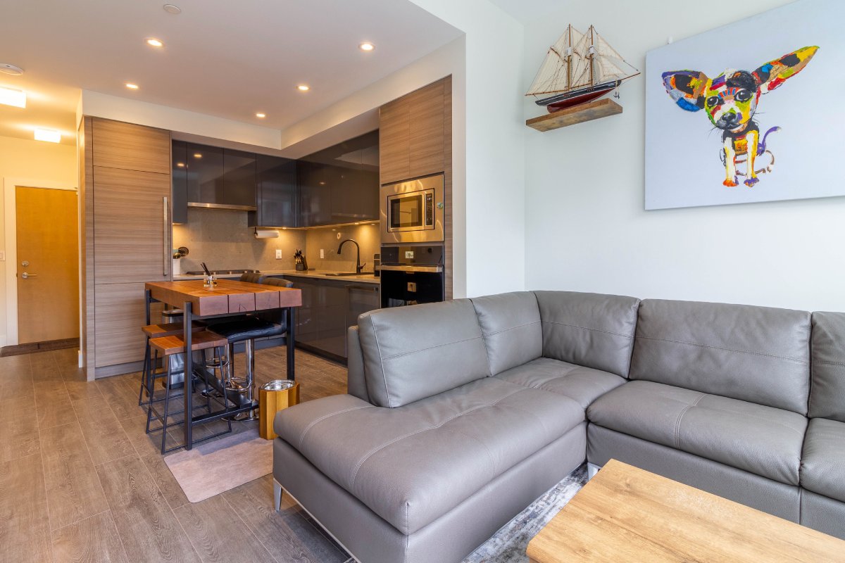 420 3438 Sawmill Crescent - Team Vince Chan